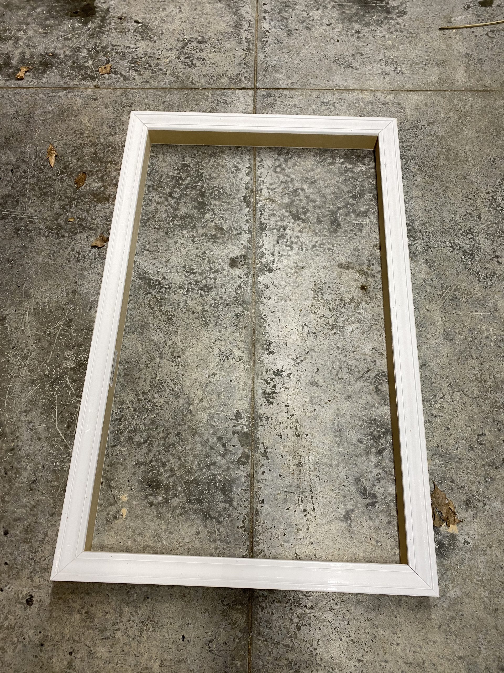 Build your own DIY TV Frame - Cheap! - Home With Krissy