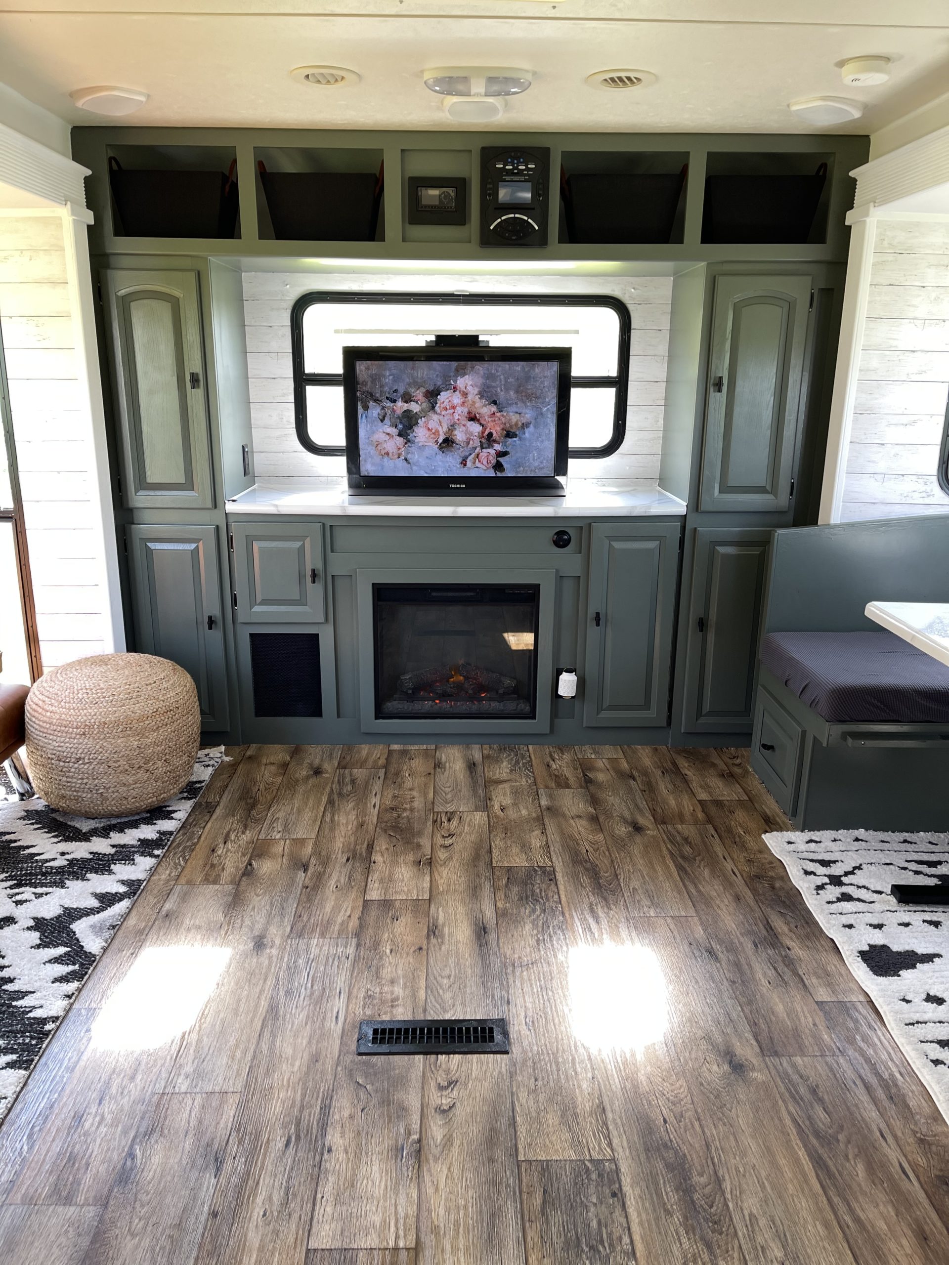 The Nomad - Camper Reno One - Home With Krissy
